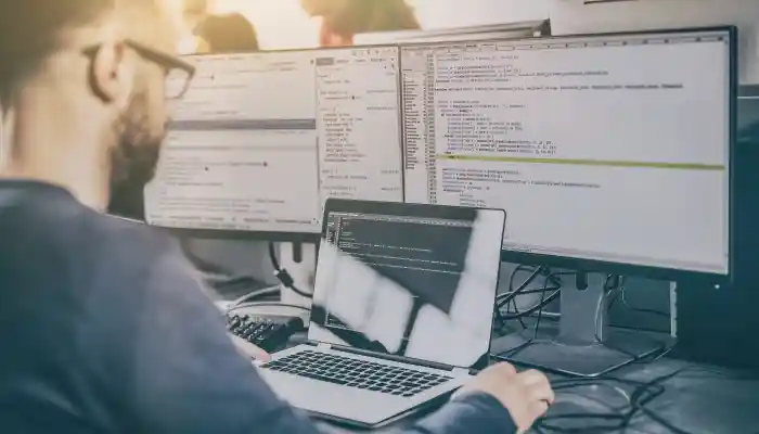 Choosing a Software Development Framework: What Developers Need to Know