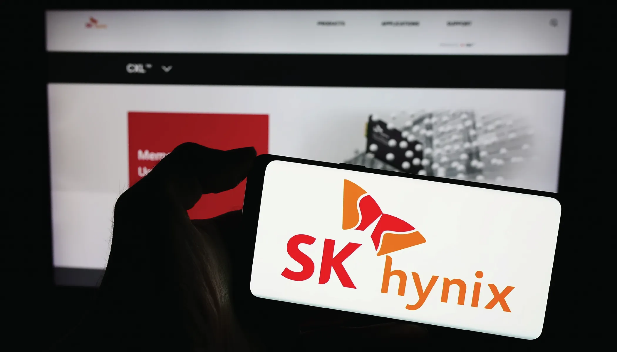 SK hynix Launches First 16Gb DDR5 on 1c Node